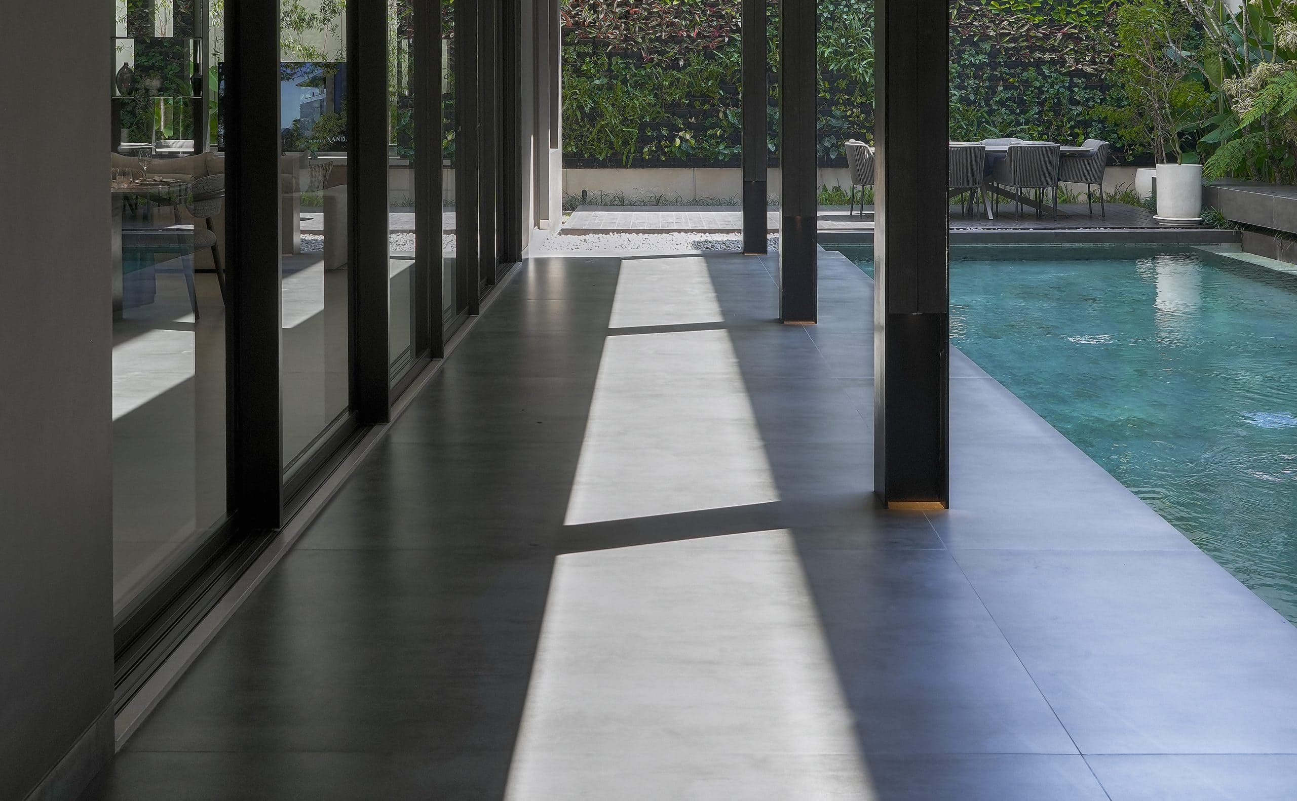 Apakah QUADRA Tahan Panas dan Api? Ketahui Faktanya